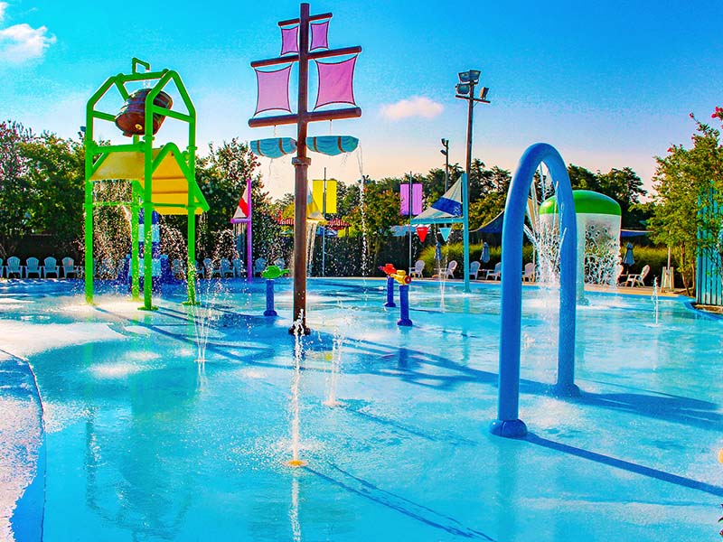 Soak Zone Water Park Playground Greensboro NC | Wet N Wild Emerald Pointe