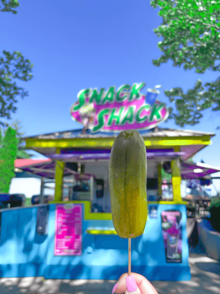 Snack Shack - Wet n Wild Emerald Pointe